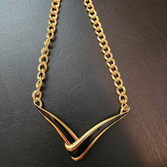 Monet | Jewelry | Vintage Monet Black Gold V Shape Chain Necklace ...